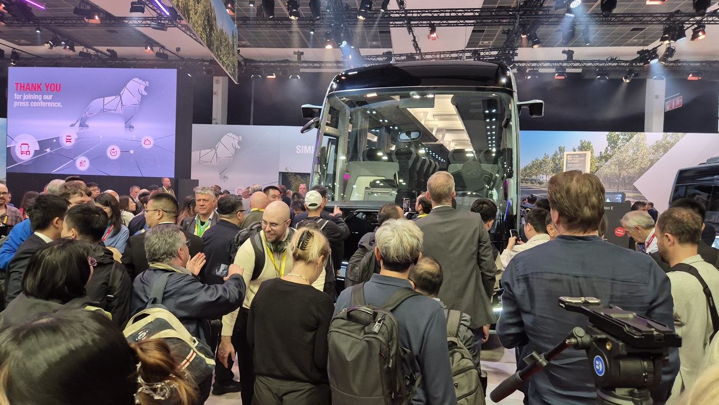 Busworld Europe 2025: To νέο τοπίο της οδικής μεταφοράς επιβατών ...