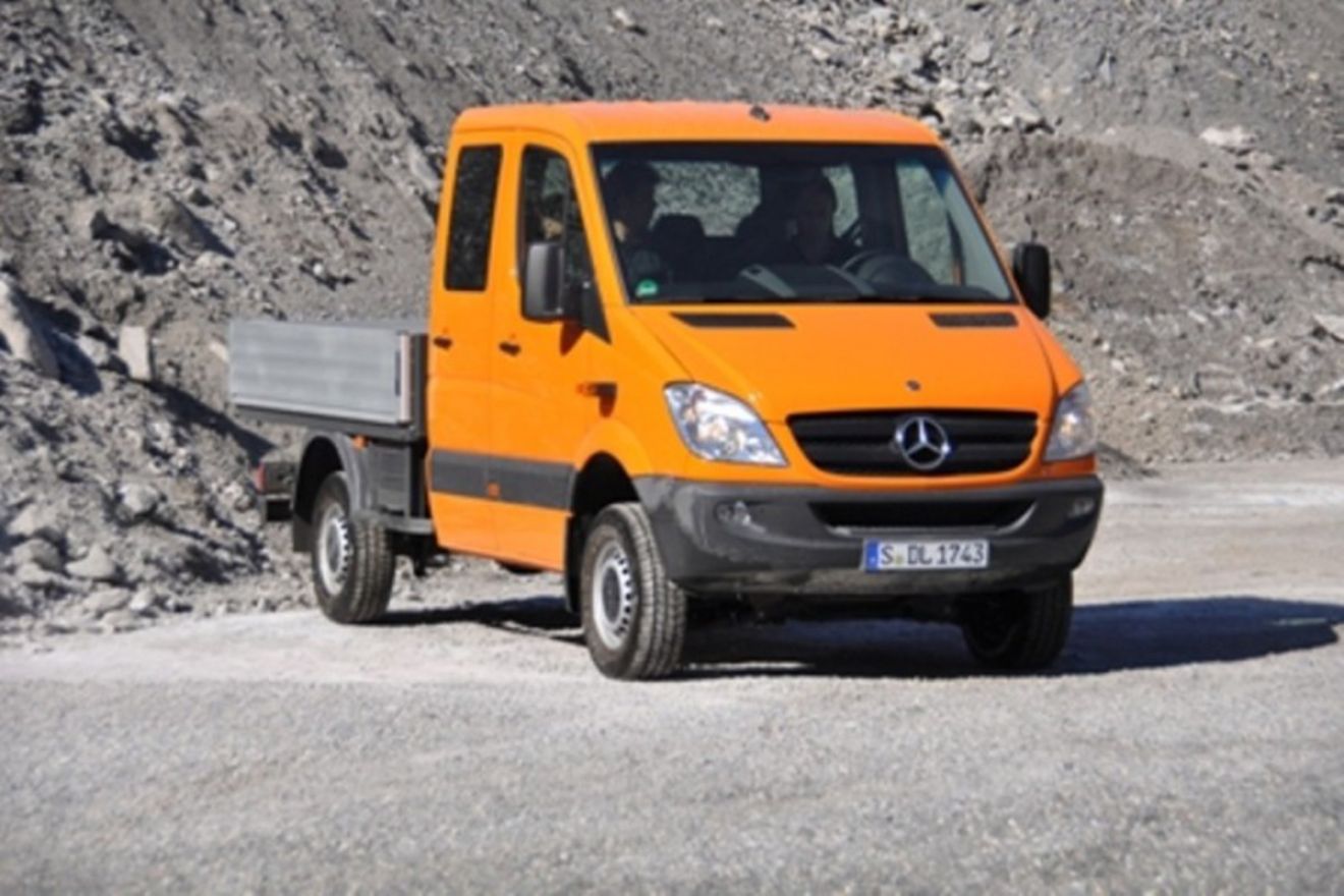 4κίνητα τα Vito, Sprinter και Vario της Mercedes Benz | ΤΡΟΧΟΙ και TIR
